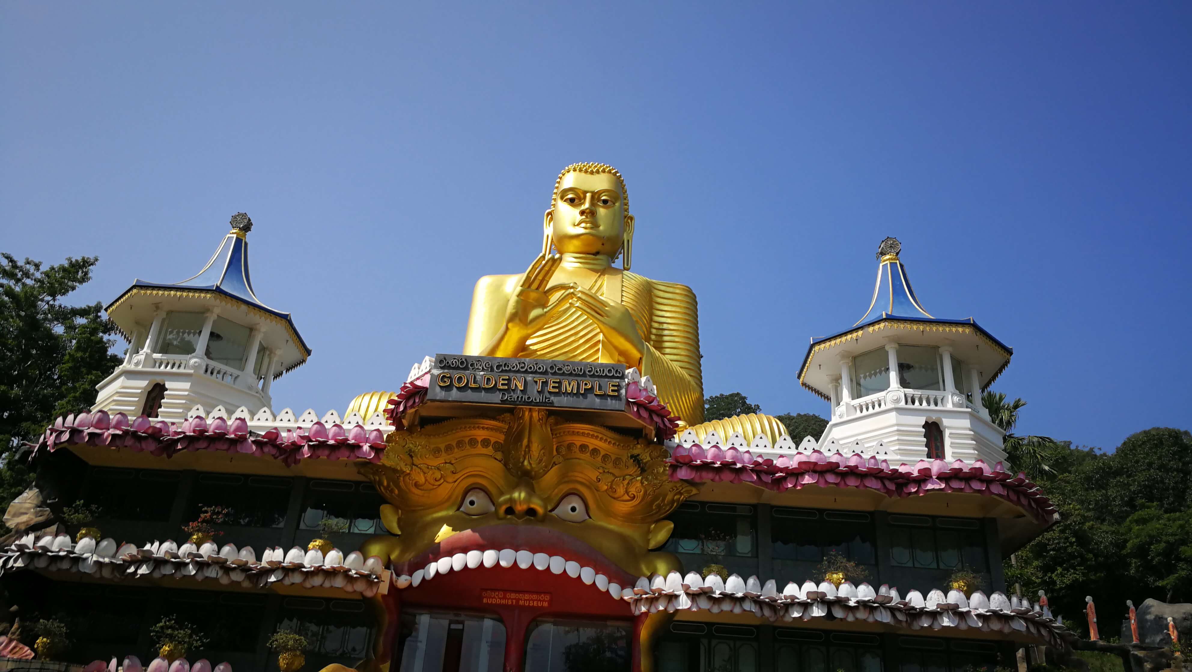 Sigiriya – Dambulla – Kandy | WE in Sri Lanka